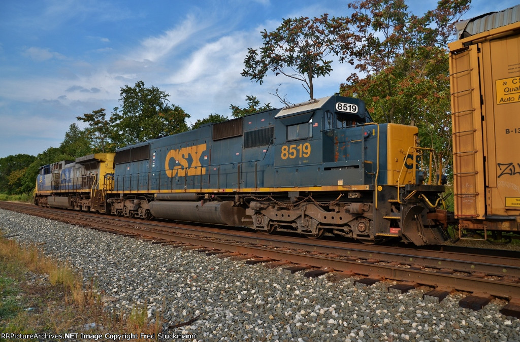 CSX 8519
